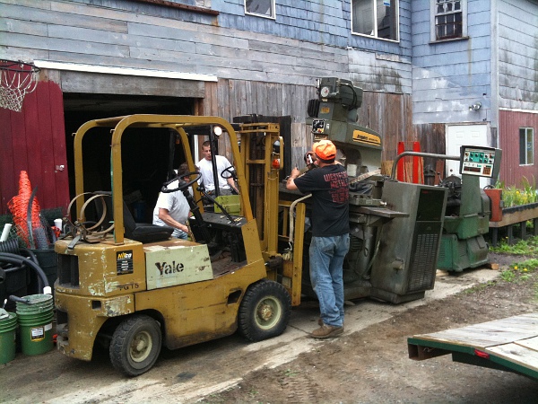 Moving a Bridgeport Milling Machine – Recreational Rigging